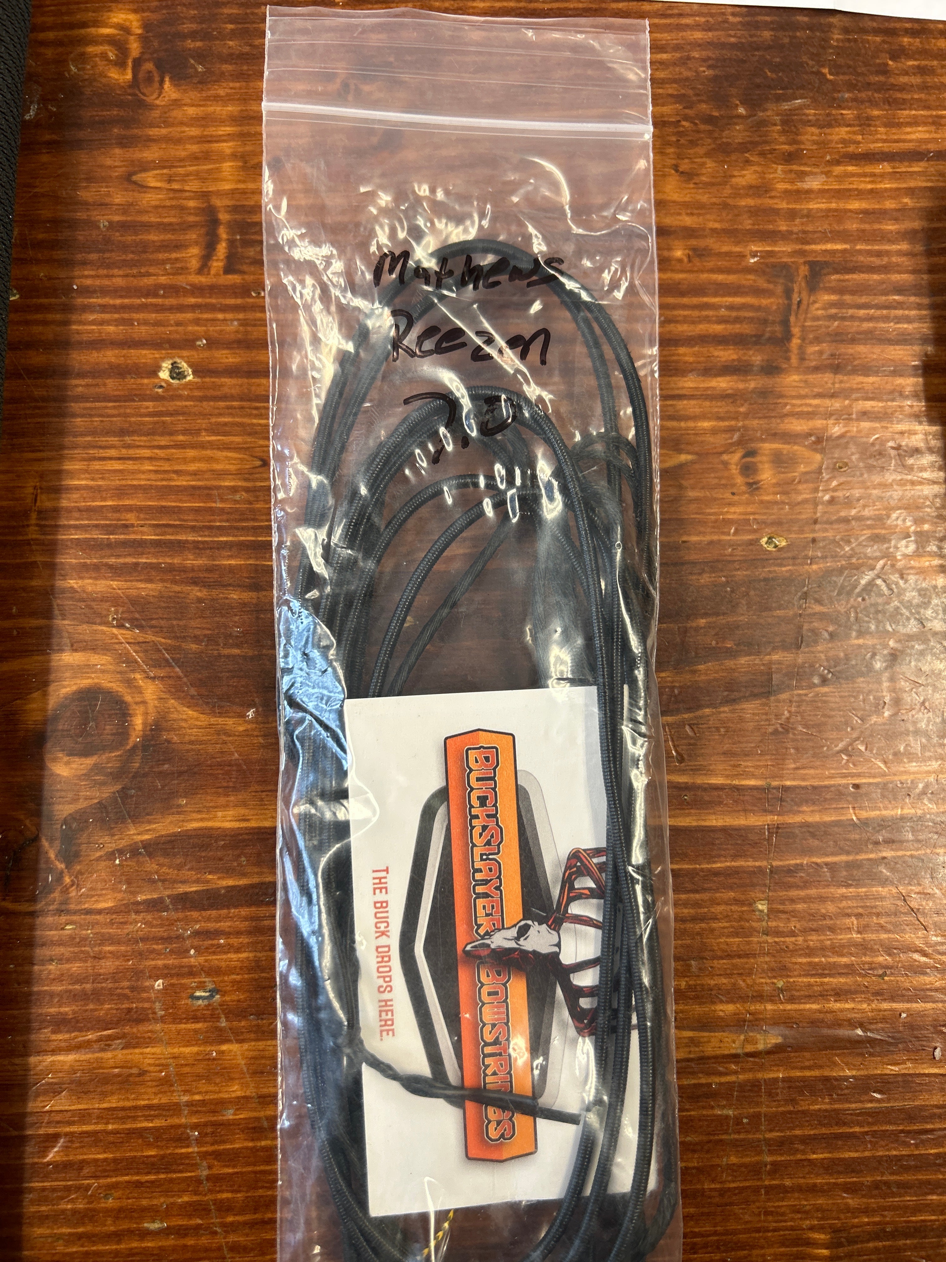 Mathew’s Reezen 7.0 String and Cable – Buckeye Archery Supply